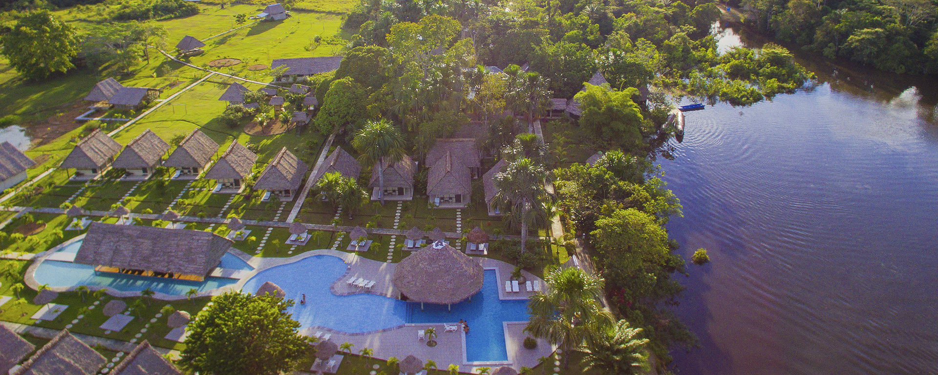 Iquitos Irapay Amazon Lodge Cumaceba – Maver Expediciones