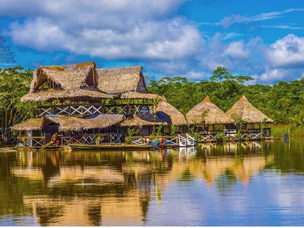 Iquitos Cumaceba Amazon Lodge – Maver Expediciones